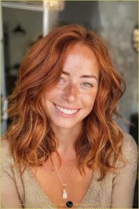 38 Gorgeous Face-Framing Layers Medium Hair To Elevate Your Look ...