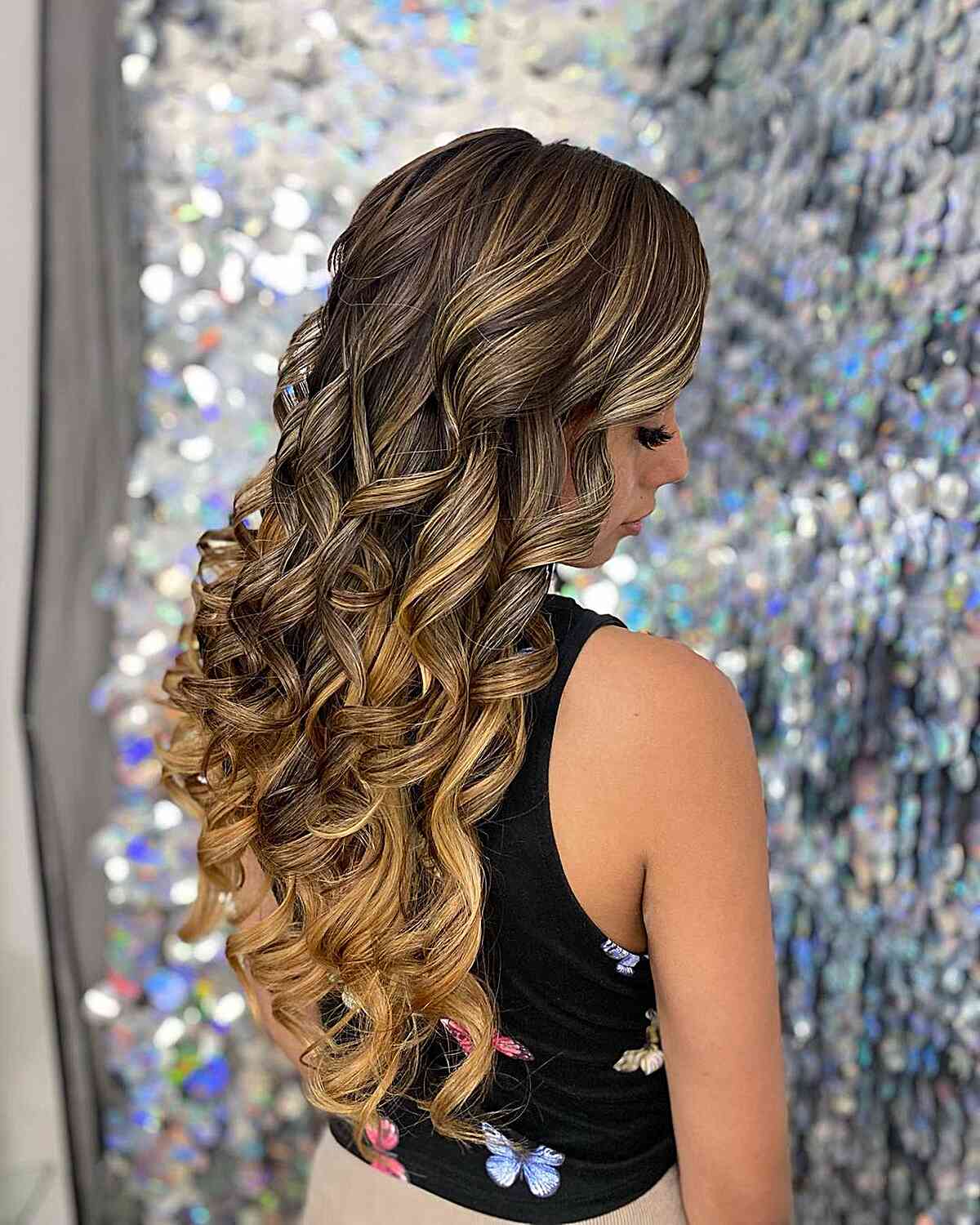 30 Stunning Graduation Hairstyles To Make Your Big Day Unforgettable ...