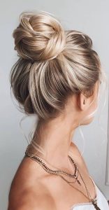 31 Trendy Hairstyles For Medium Length Hair You Need - Glamour Corner