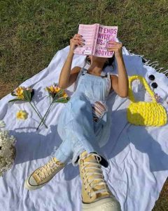Fall Picnic Outfits That Perfectly Blend Comfort And Style! - Glamour ...