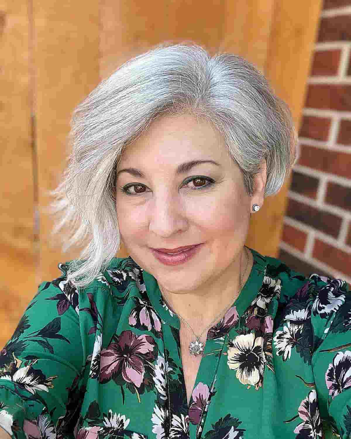 Top Hairstyles For Women Over 60 That Look Beautiful - Glamour Corner