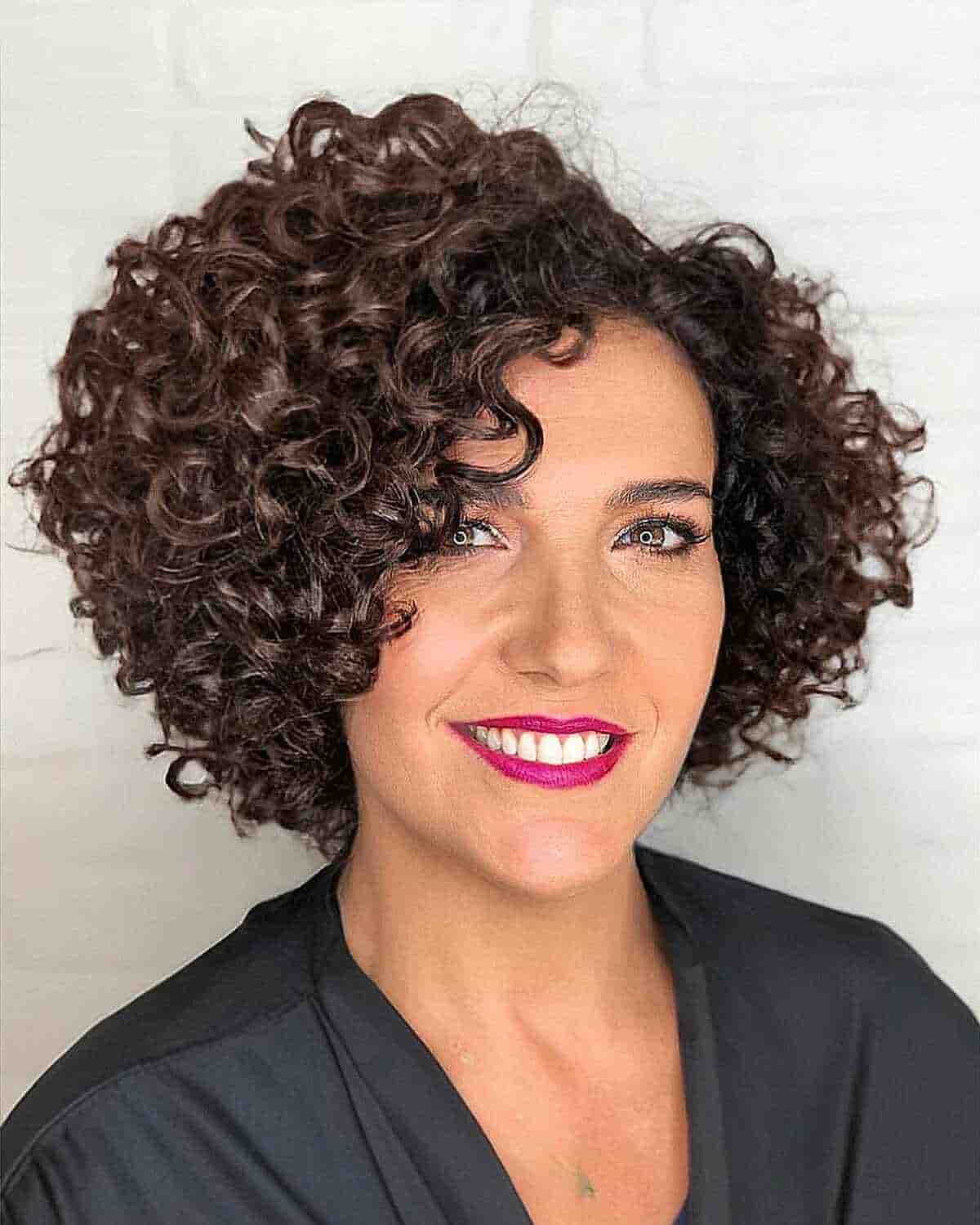 Short Haircuts For Curly Hair: Unleash Your Curls With Style! - Glamour ...