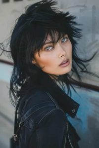 24 Outstanding Shullet Hairstyle Ideas To Embrace The Trendy Shag ...