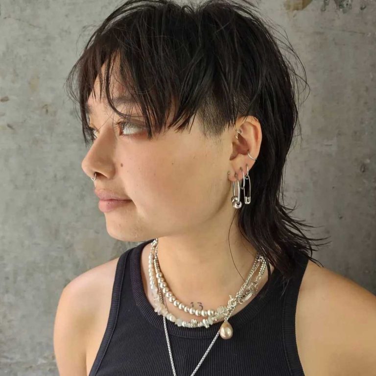 Shullet Hairstyle Ideas To Embrace The Trendy Shag-Mullet Fusion ...