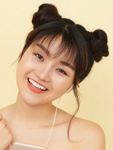 Space Buns Hairstyle Ideas: Trendy Looks You’ll Love To Rock - Glamour ...