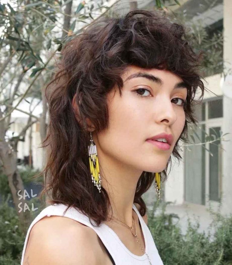 Shullet Hairstyle Ideas To Embrace The Trendy Shag-Mullet Fusion ...
