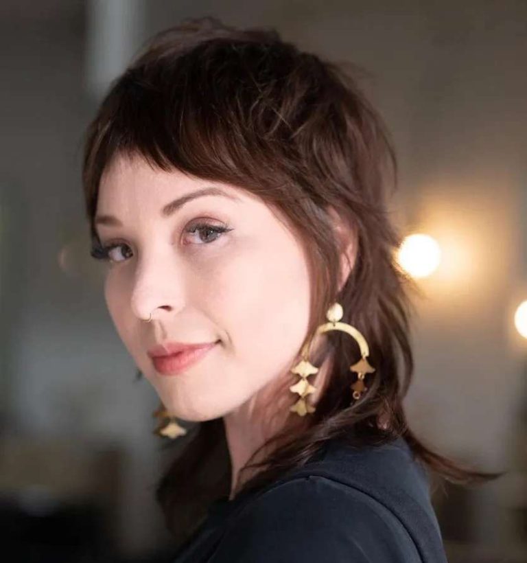 Shullet Hairstyle Ideas To Embrace The Trendy Shag-Mullet Fusion ...