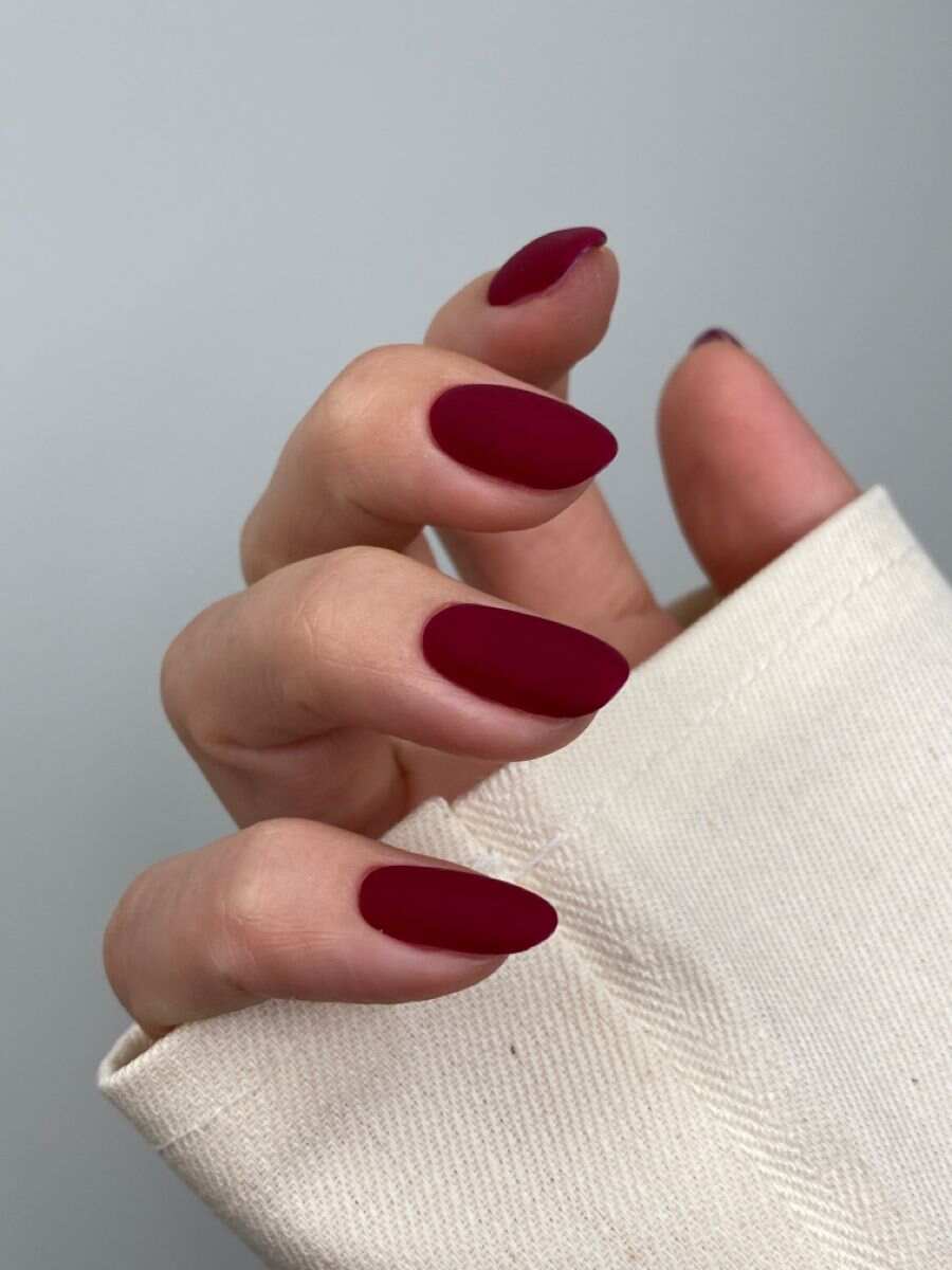 Stunning Red Fall Nails To Elevate Your Autumn Style! - Glamour Corner
