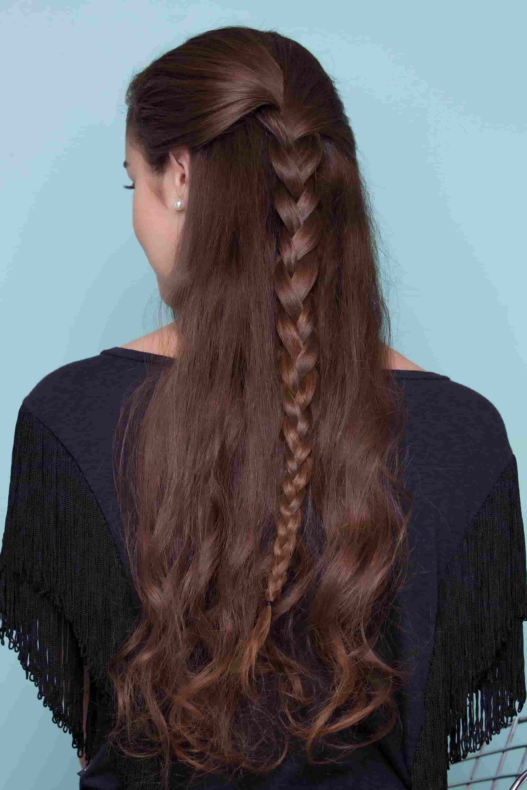 Breathtaking Half Braided Hairstyles To Elevate Your Look - Glamour Corner
