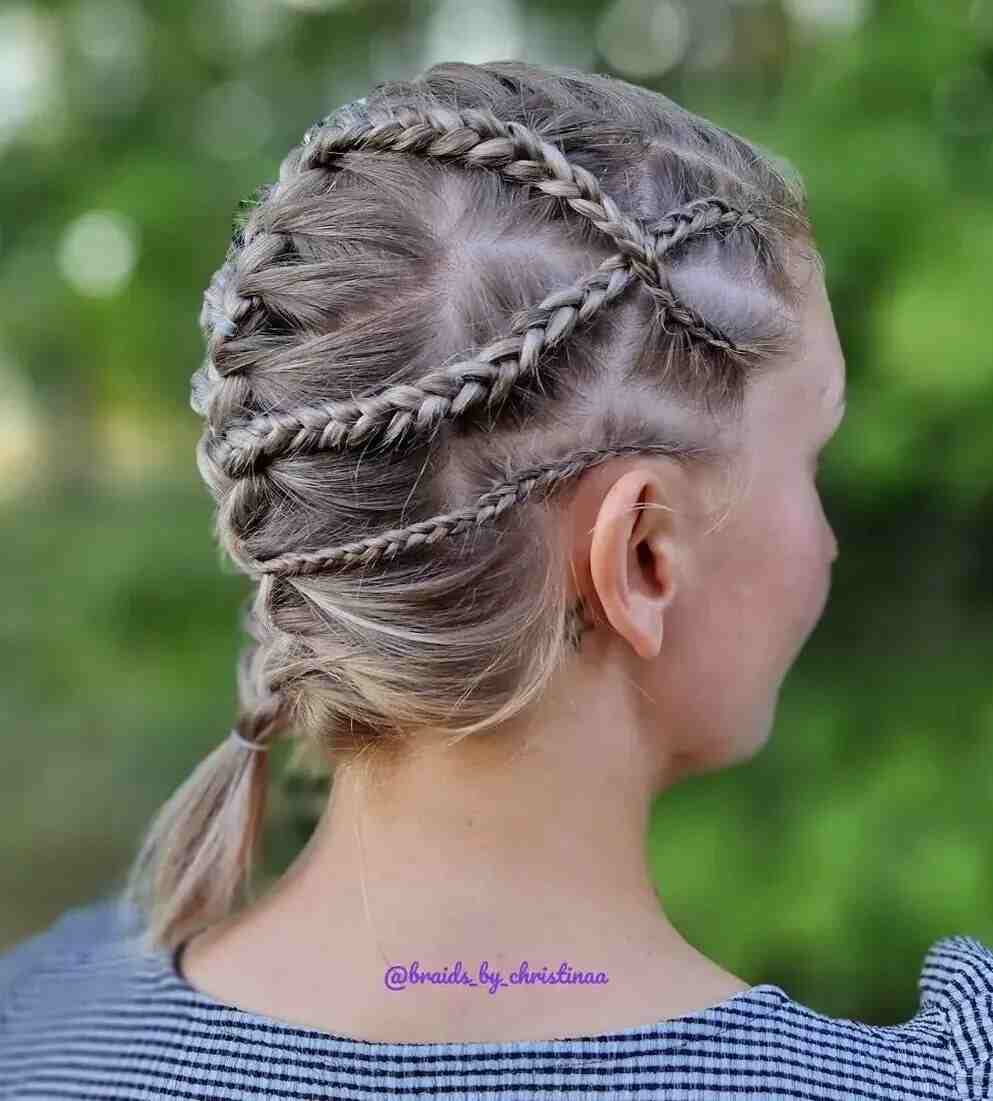 Stunning Game Day Hairstyles To Score Big On Style! - Glamour Corner