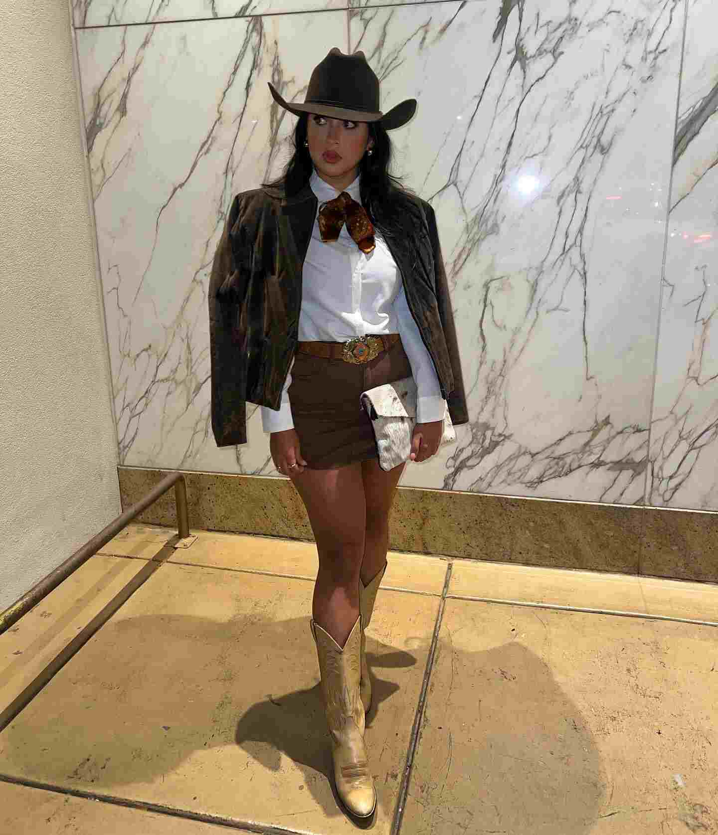 Western Outfits Every Woman Should Try: From Classic Cowboy To Chic ...