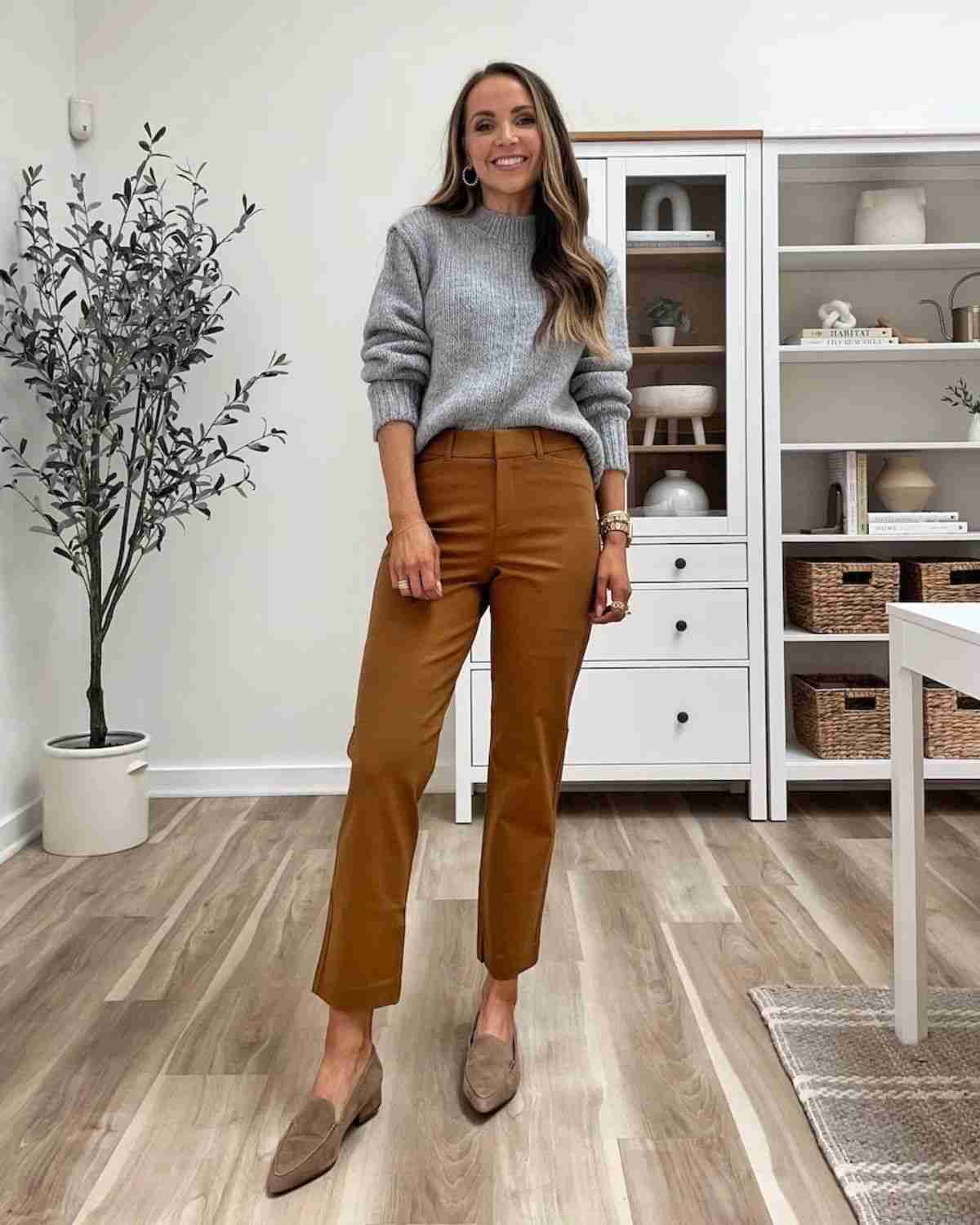 Chic And Cozy Winter Work Outfits To Keep You Stylish And Warm ...