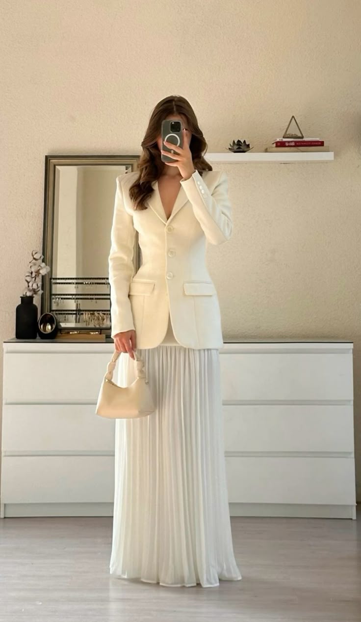Chic And Cozy Winter Church Outfits To Keep You Stylish And Warm This ...