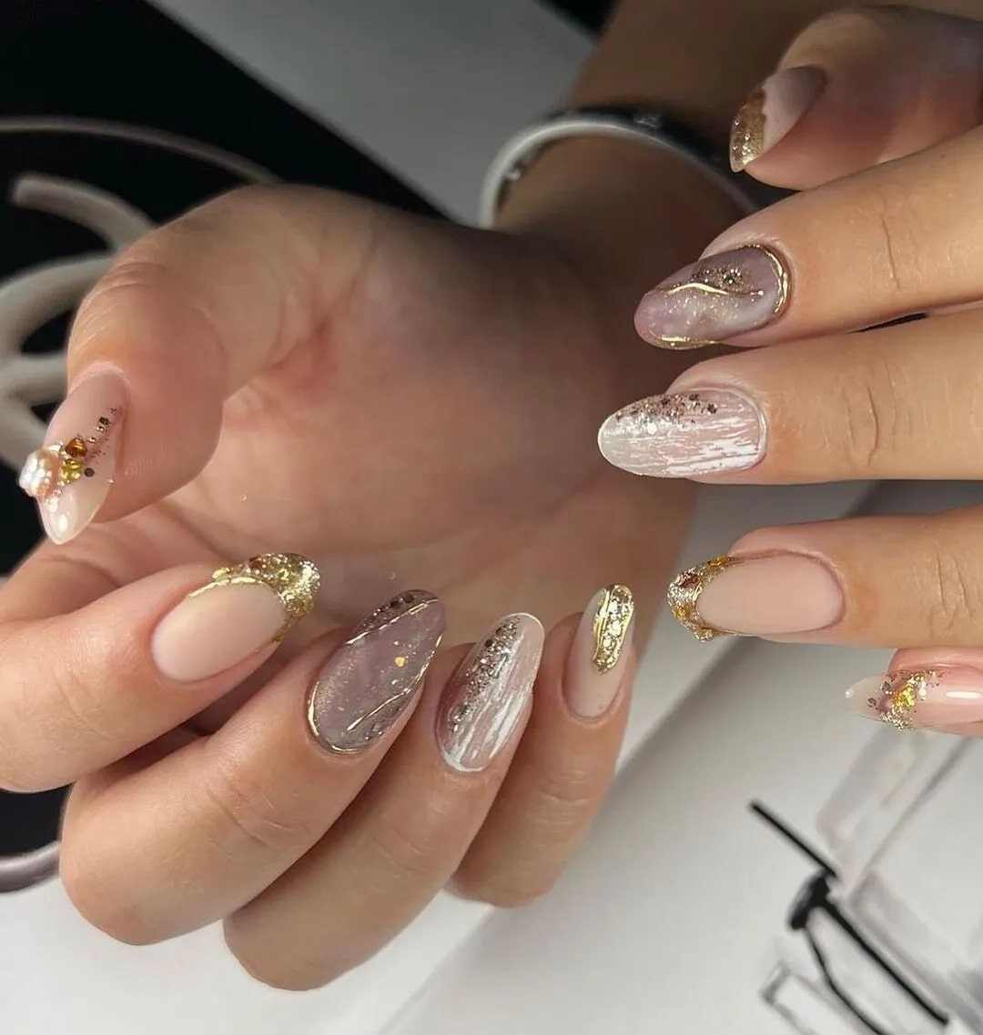 Winter Nails To Elevate Your Style: Chic Designs For The Cold Season ...