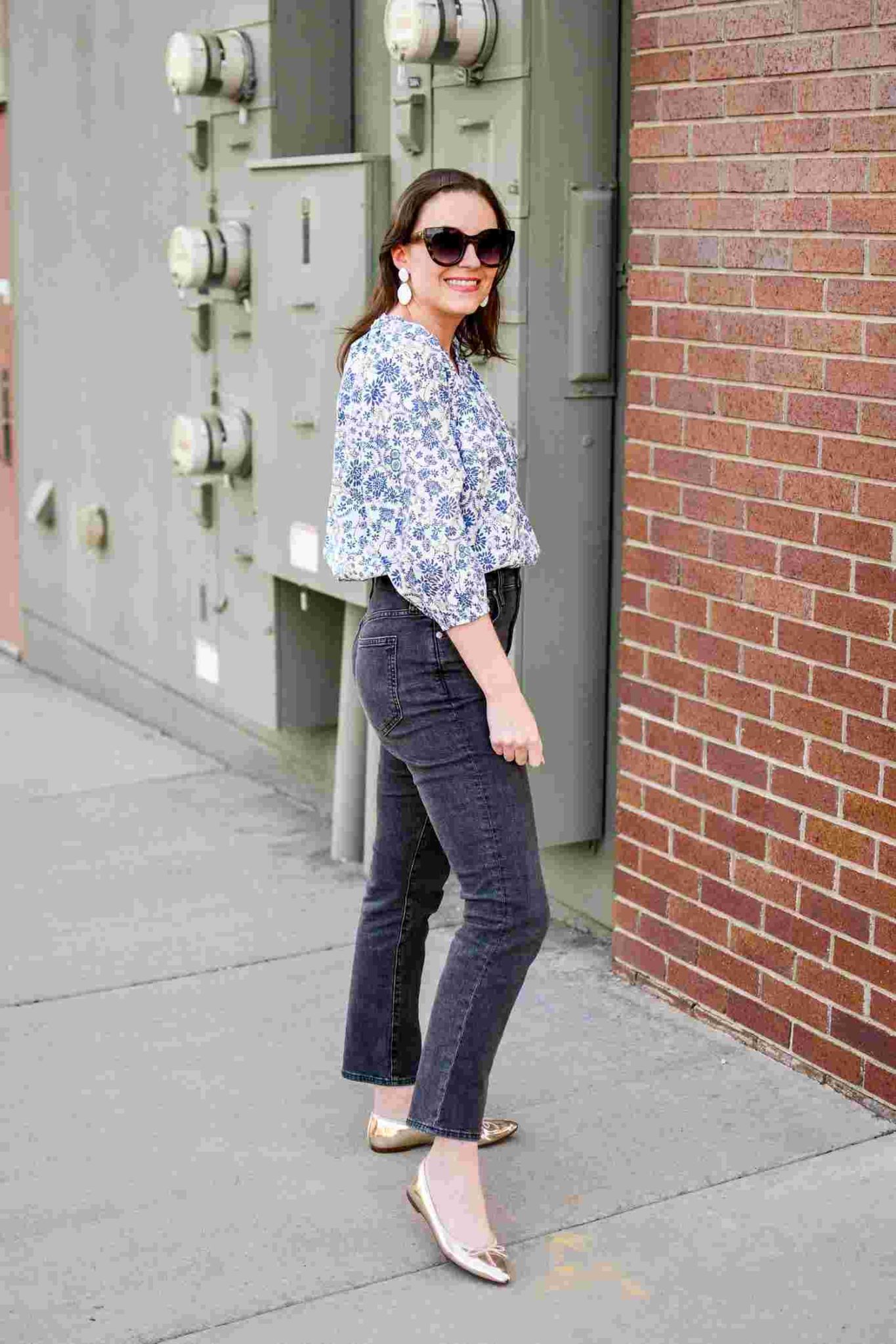 Chic And Comfortable Casual Friday Work Outfits To Elevate Your Office ...