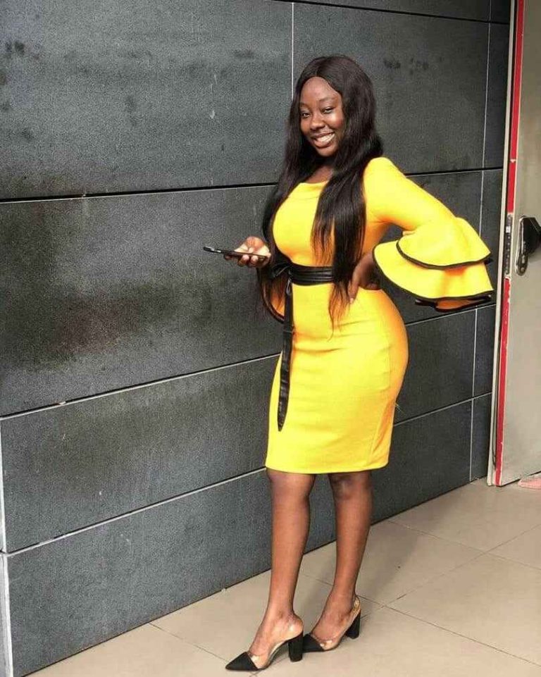 Gorgeous Yellow Dress Ideas To Brighten Your Style Game - Glamour Corner