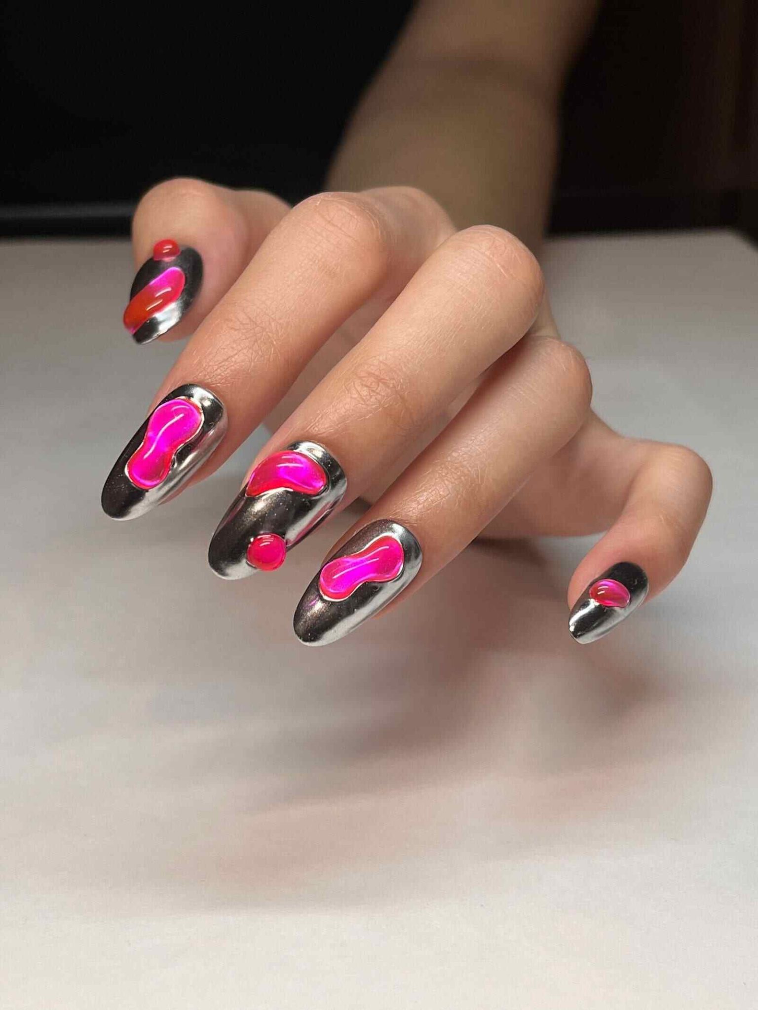 Neon Nails That Glow With Style: Bold, Bright & Unforgettable Designs ...