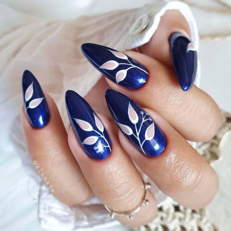 Stunning Navy Blue Nails For A Chic And Timeless Look! - Glamour Corner