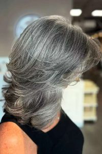 Best Layered Haircuts For Women Over 50 To Look Stylish And Fresh ...
