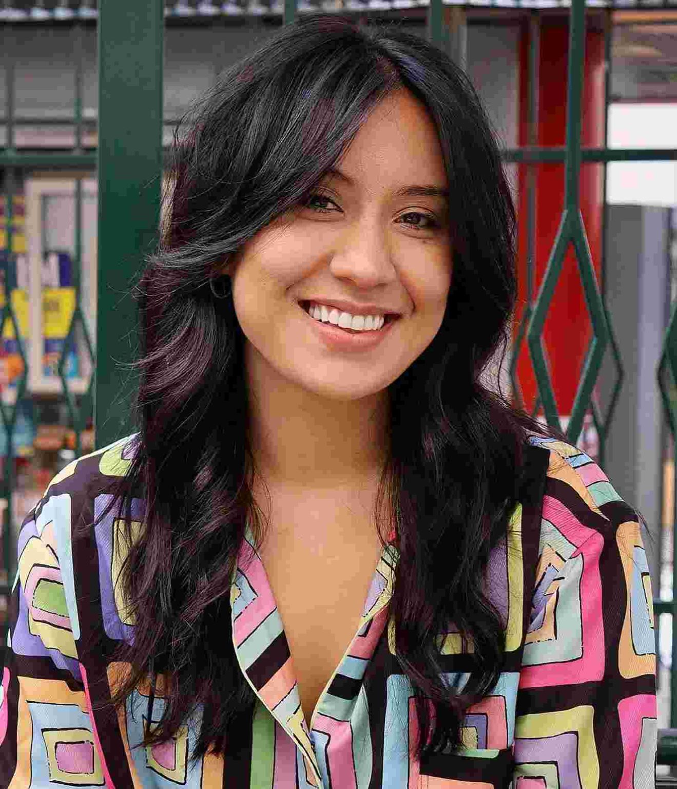 21 Flattering Hairstyles For Pear Shaped Faces That Perfectly Balance ...