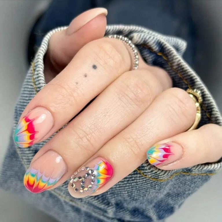 Stunning Hippie Nails That Channel Boho Vibes And Free-Spirited Style ...