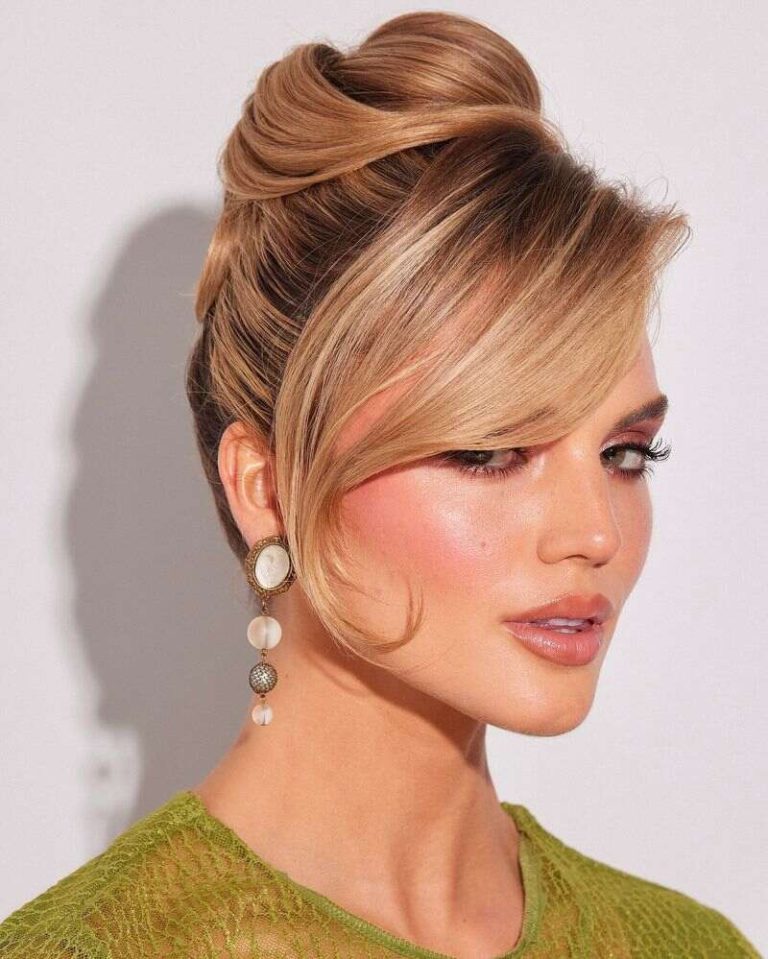 25 Easy And Stylish Buns Hairstyles For Every Occasion! - Glamour Corner