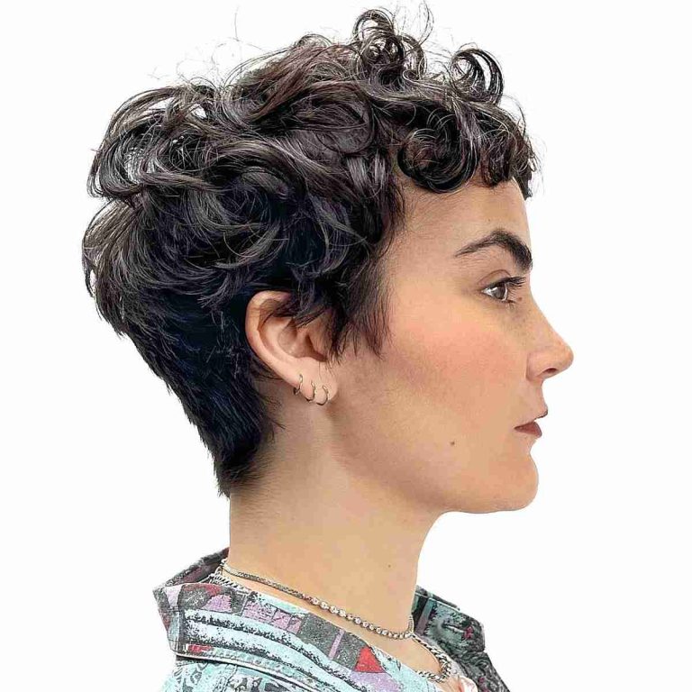 How To Style Short Hair With Layers In Easy Steps? - Glamour Corner